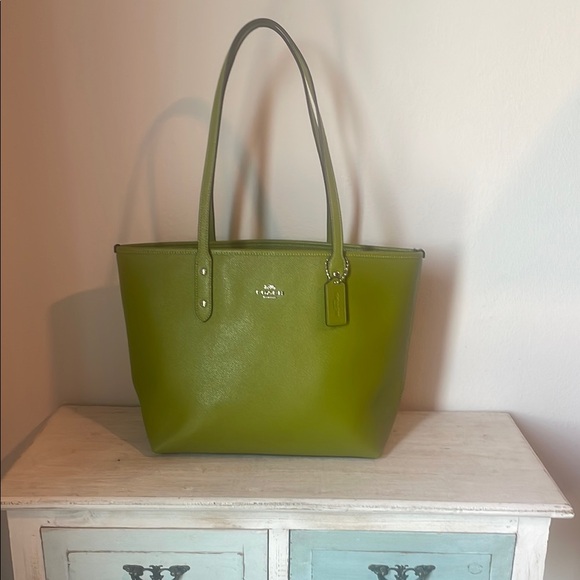 Coach | Bags | Coach Olivepea Green Tote Bag | Poshmark